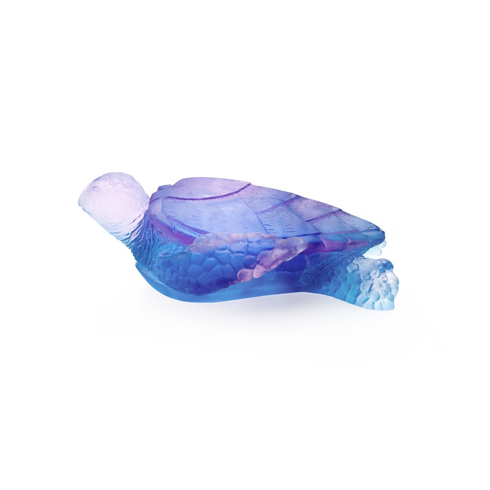 Daum Coral Sea Medium blue pink sea turtle – Mary Mahoney